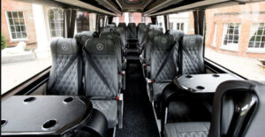 » quelle différence entre un bus et un autocar